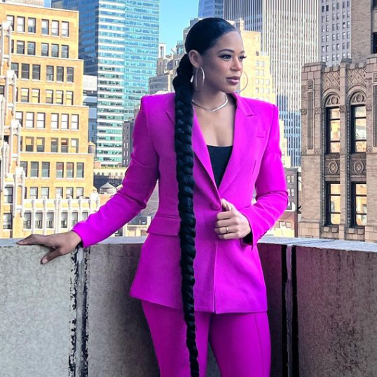 Is Bianca Belair Expecting In 2024? Baby Bump And Weight Gain Rumors ...