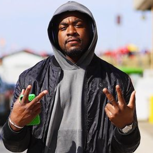 Chris Jones: Bio, Wiki, Age, Height, Siblings, Net Worth 2024, Fishing ...