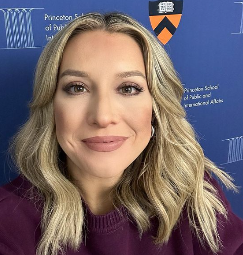 How Old Is Princeton Dr Lauren Wright ? Exploring Wikipedia And Age