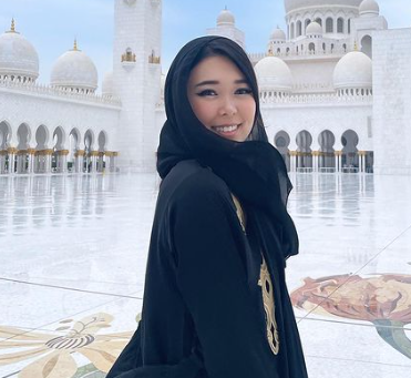 Who Is ExtraEmily ? Exploring Bio, Age, Net Worth, Relationship, Career