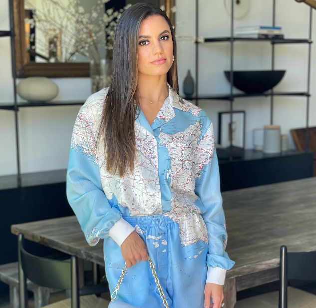 Exploring Hayley Erbert: Ethnicity, Family Background and Origin ...