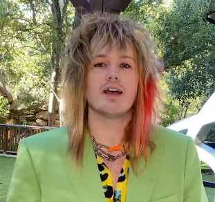 Who Is Johnny Majestic? American Idol Parents, Ethnicity, Age, Bio/Wiki ...