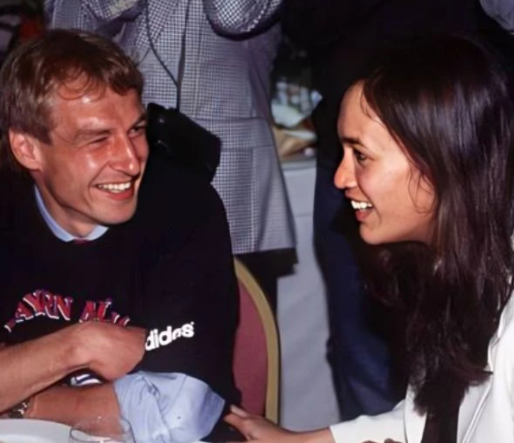 Who Is Jurgen Klinsmann Wife? Debbie, Son Jonathan And Daughter Laila ...