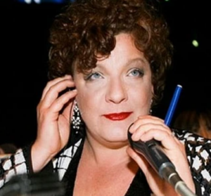 Meet Lenne Hardt: Tekken 8 Voice Announcer, Private Life And Net Worth ...