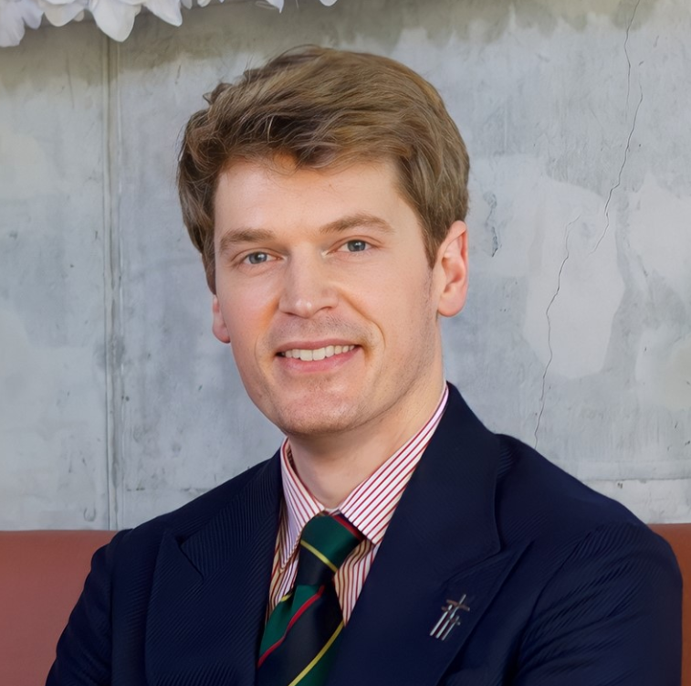 Exploring Martyn Iles Relationship Status: Is He Married? Wiki, Age ...