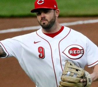 How Much White Sox Mike Moustakas Is? Exploring Net Worth 2024 And MiLB ...