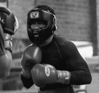 Who Is Peter Dobson? Exploring Boxer Wikipedia, Age, Married Wife And ...