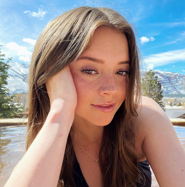 Who Is Susi Vidal Dating? Boyfriend, Bio, Age, Net Worth, Physical ...