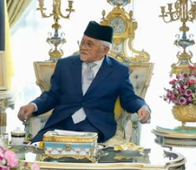 Who Is Taib Mahmud? Exploring Marital Status, Career And Siblings