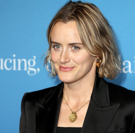 Who Is Taylor Schilling Brother? Exploring Sam ,Siblings And Family Tree