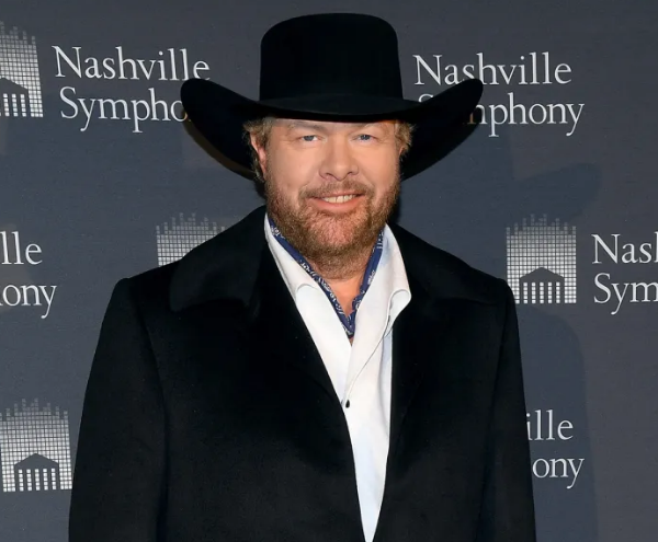 How Rich is Toby Keith's Wife Tricia Lucus? Net Worth Unveiled