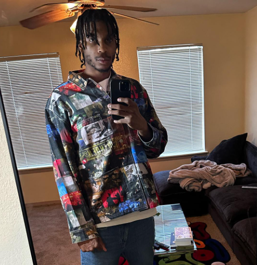 Is Tramon Mark Gay Or Does He Have A Girlfriend?