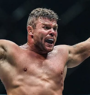 Anatoly Malykhin (MMA): Who Is He? Bio, Wiki, Age, Career, Height ...