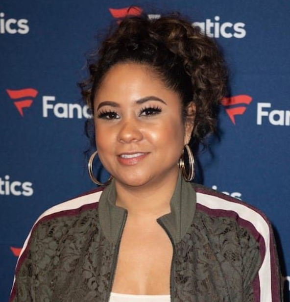 Exploring Angela Yee's Siblings: Brother And Sister, Parents, Bio ...