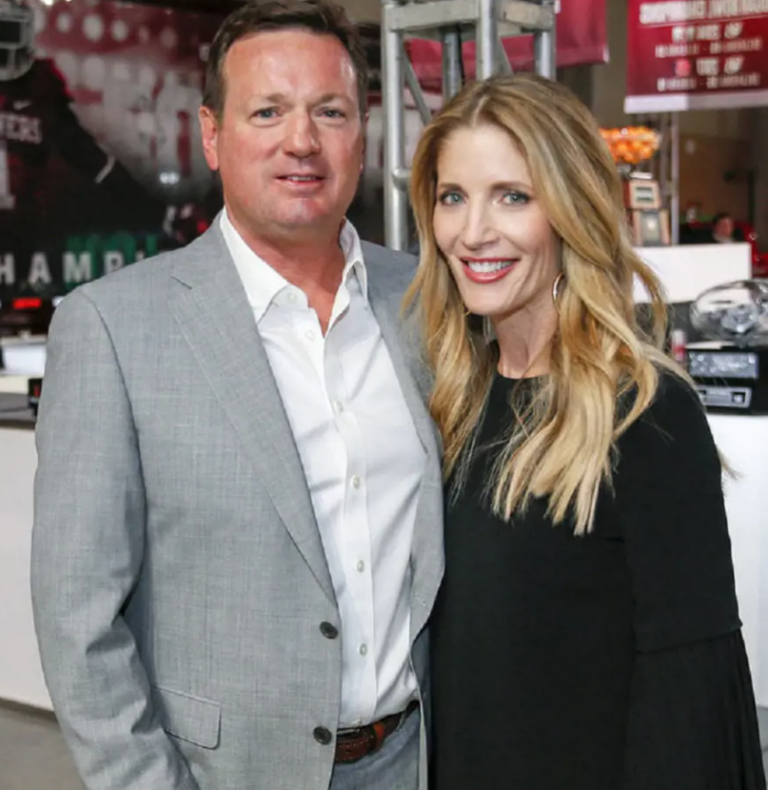 Meet Bob Stoops: Children, Wife, Net Worth, Earnings, Ethnicity And More