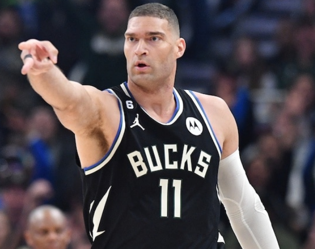 How Much Does Brook Lopez (NBA Player) Earn?