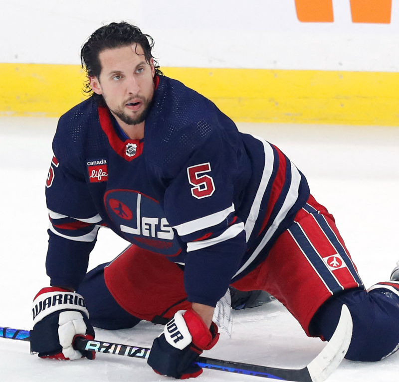 Connor Hellebuyck's Wikipedia Bio, Early Life, Net Worth, Contract ...