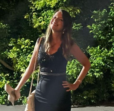 Who is Elizabeth Rizzini? Broadcaster Disability Rumors, Health Status ...