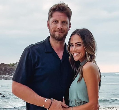 Who Is Jana Kramer? Ethnicity, Family, Net Worth 2024, Relationships ...