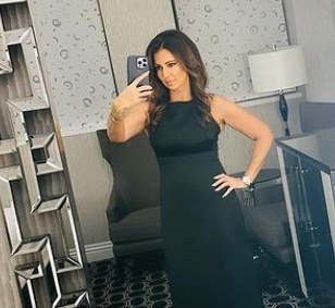 Who Is Julie Banderas? Weight Loss Journey, Before and After Images ...