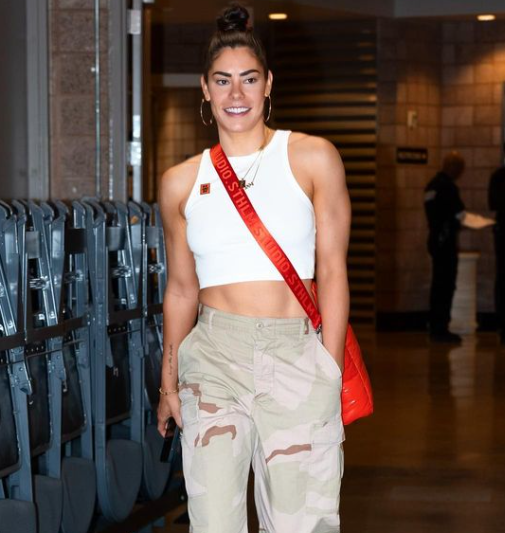 Kelsey Plum: Bio, Age, Career, Achievements, Net Worth And More Explained