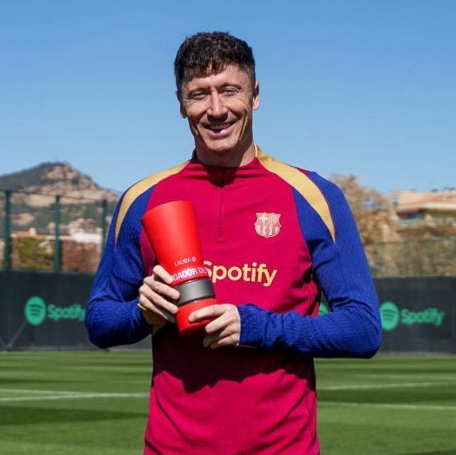 Robert Lewandowski: Bio, Early life, Career, Net Worth, Ethnicity ...