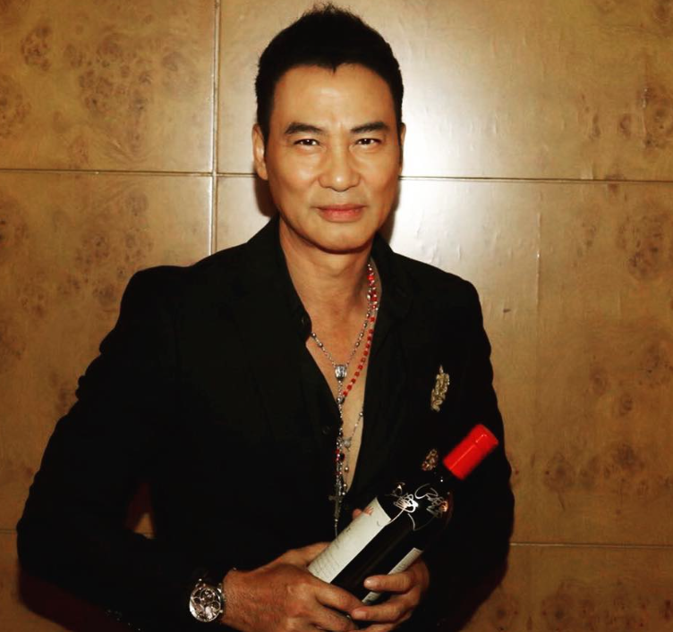 Exploring Simon Yam's Marriage and Wife's Role