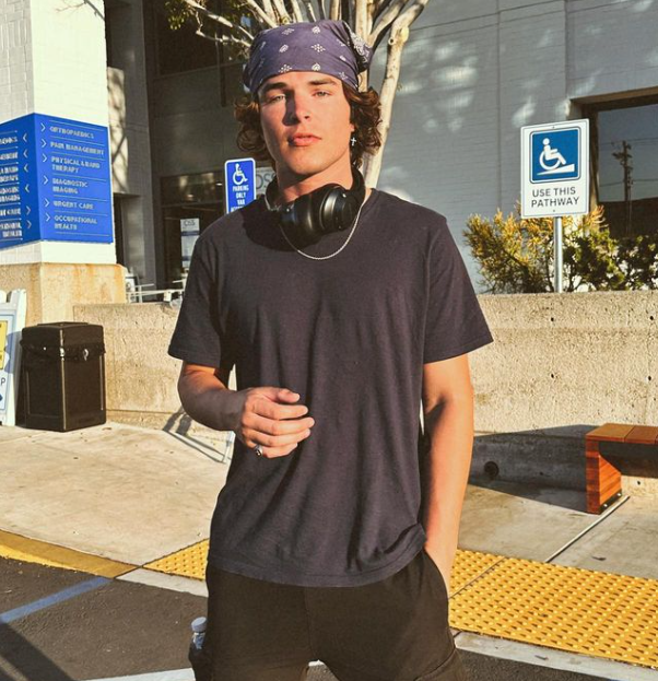 Who Is The Voice Corey Curtis (Musician)? Bio, Age, Career Details And ...