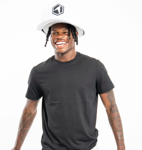 Travis Hunter Jr.: Bio, Age, Early Life, Career, Family Details ...