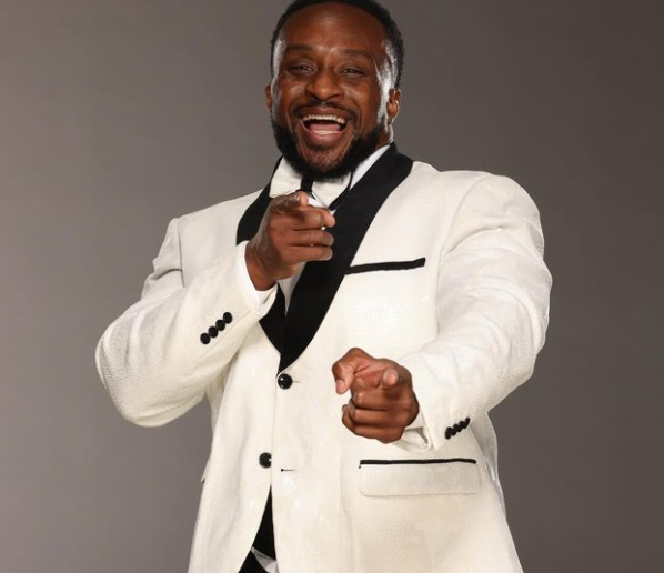 Big E's Public Message to Girlfriend Sparks Fan Frenzy