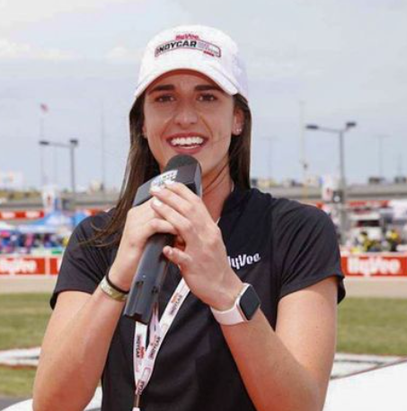 Caitlin Clark Leads Iowa to Victory Over LSU: Wikipedia Bio, Awards ...