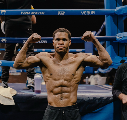 Devin Haney: Early Years, Boxing Career, Age, Net Worth, Salary ...