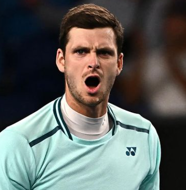 Hubert Hurkacz (Tennis): Bio, Wiki, Age, Career, Net Worth 2024 ...