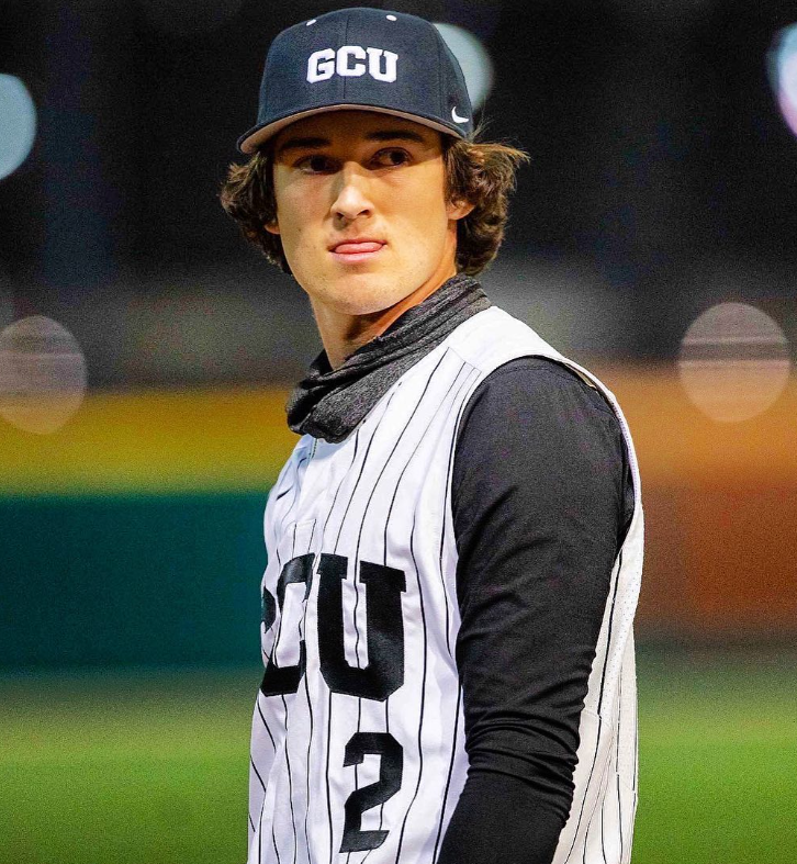 How Tall is Jacob Wilson? Net Worth, Family Details, Earnings, Contract ...