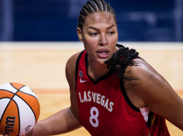 Liz Cambage's WCBA Ejection Sparks Humorous WNBA Fan Reactions