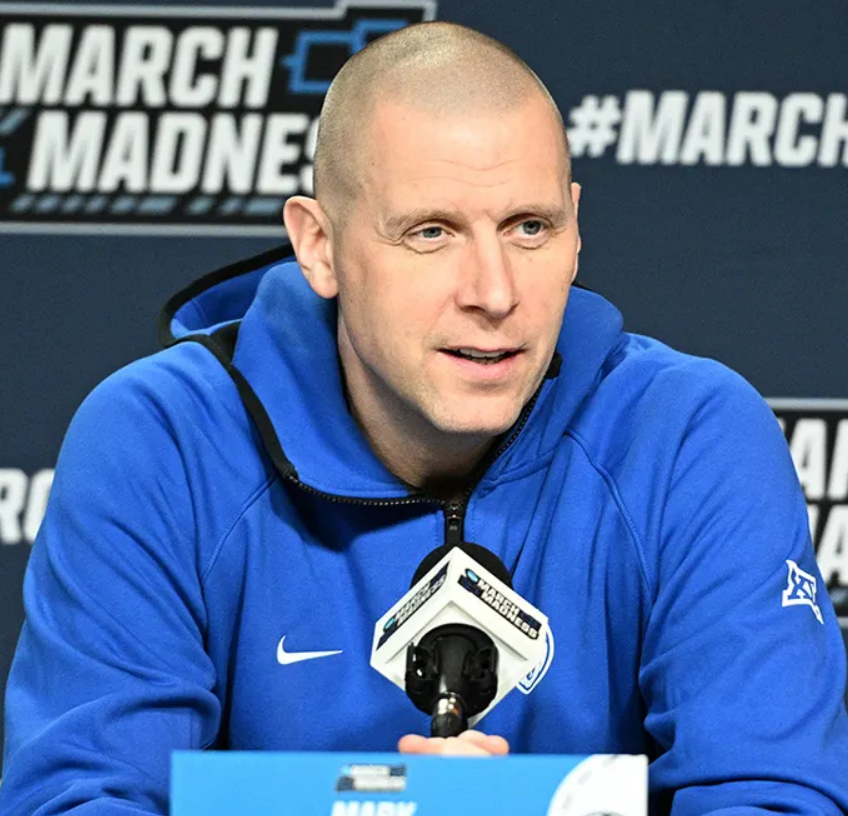 Who Is Lee Anne: Mark Pope's Wife? Legacy in Basketball, Bio, Personal ...