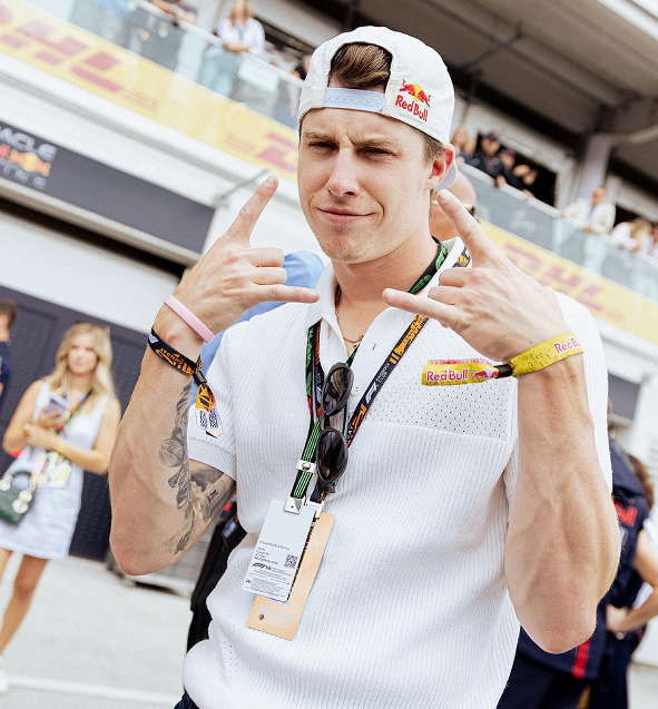 What to Do with Mitch Marner: Insights from NHL.com Analyst, Bio, Age ...