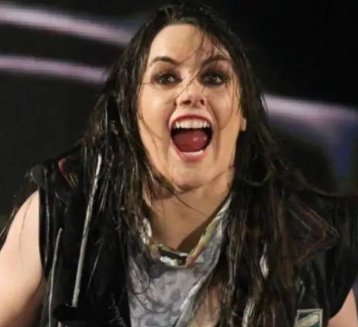 Who Is Nikki Cross? Professional Wrestler Age, Bio/Wiki, Career, Family ...