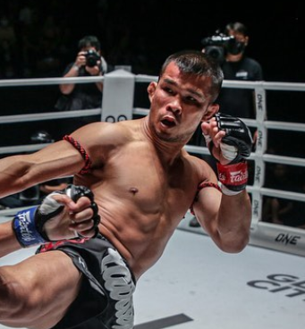 Nong-O Hama: Express his Concern Regarding his Age, Traditional Tactics, Career and More