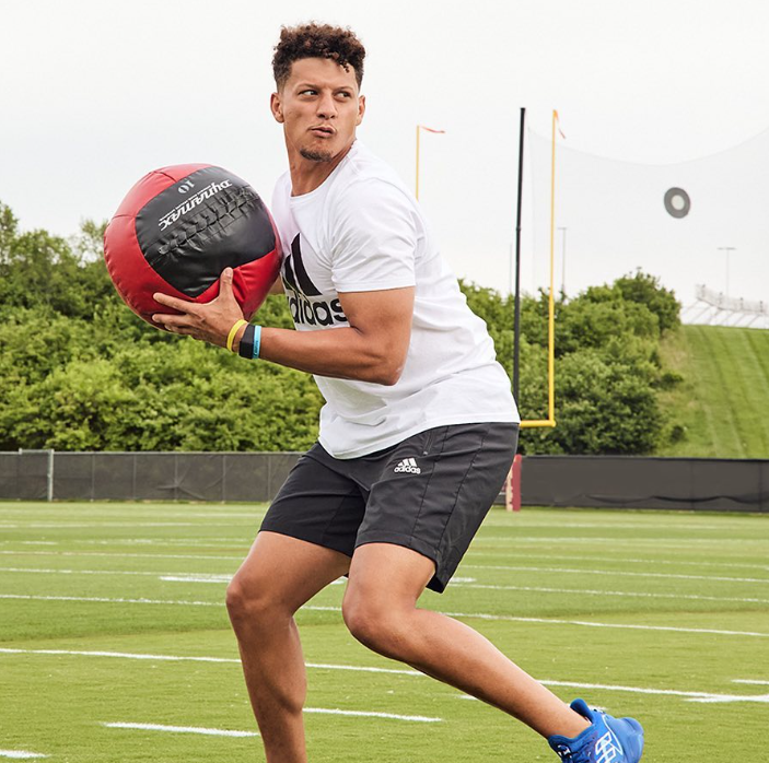 Patrick Mahomes Enjoys Family Time Ahead of Return to Kansas City ...