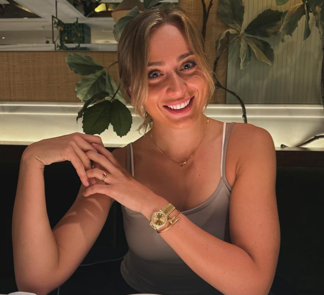 Paula Badosa Bio, Age, Career, Parents, Net Worth And More