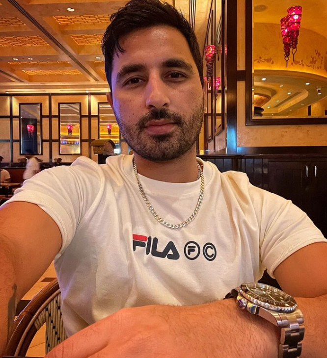 Former Cricketer Advocates for Eliminating Pitch Reports: Bio, Career ...