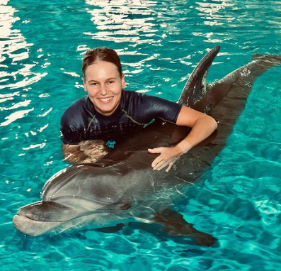 Veronika Kudermetova: Early Life, Tennis Career, Net Worth, Salary ...
