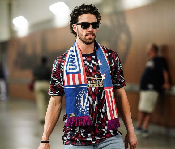 Cody Bellinger's Wife Chase Carter and Dansby Swanson's Wife Mallory ...