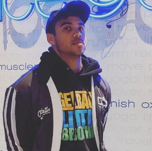 Max Caster Attempts to Recruit 52-Year-Old Retired WWE Legend Chuck ...