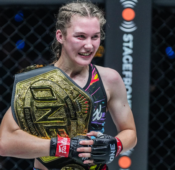 Smilla Sundell Aims for a Comeback to Reclaim Strawweight Muay Thai Crown