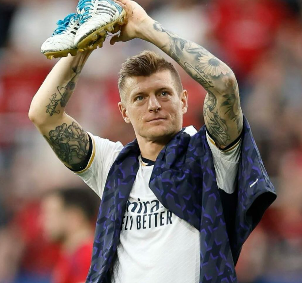 Toni Kroos (Footballer) Criticizes Real Madrid Kit: 'Uncomfortable' and ...