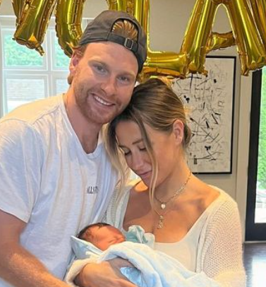 Connor Brown: Who Is He? Bio, Wiki, Age, Career, Wife, Children, Net ...