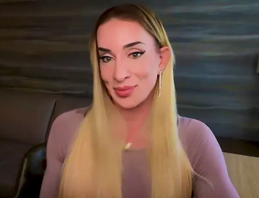 Gabbi Tuft's AEW Tease: Wrestling Fans Abuzz with Speculation