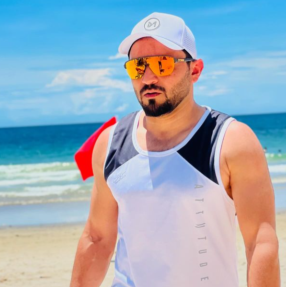 Gulbadin Naib: The Superhero of Afghanistan - Fans React to Match ...